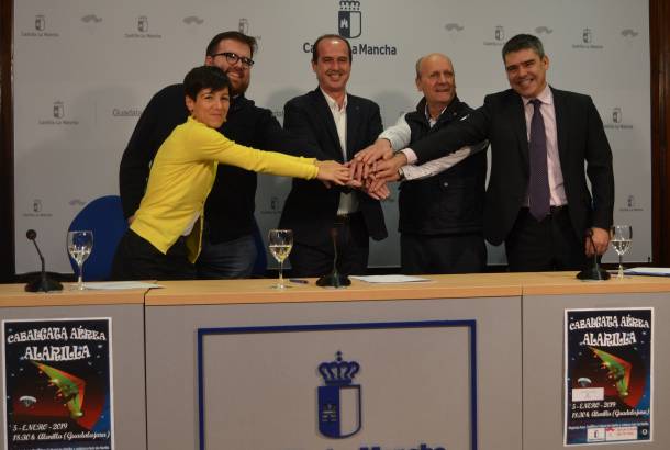 La Cabalgata aérea de Alarilla ya es Fiesta de Interés Turístico ...